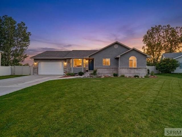3947 Jordan Cir, Ammon, ID 83406