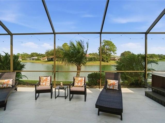 3948 Ruxton Rd, Naples, FL 34116