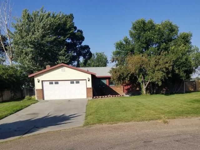 3949 NW Linda Pl, Mountain Home, ID 83647