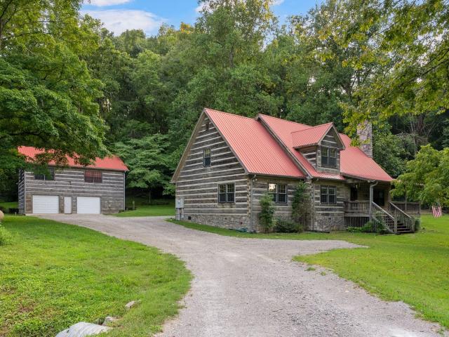 3949 New Highway 96 W