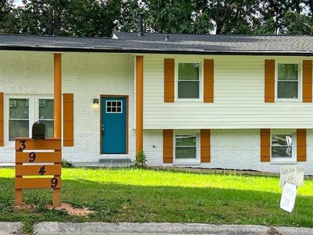 3949 Adamsville Dr SW, Atlanta, GA 30331