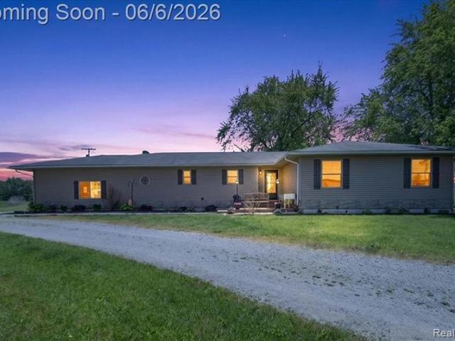 3949 Burnsline Rd, Maple Valley Township, MI 48416