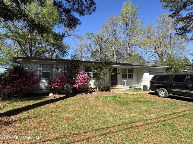 3949 Del Rosa Dr, Jackson, MS 39206