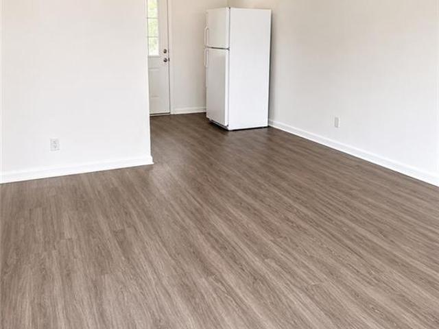 3940 Overland Heights #C