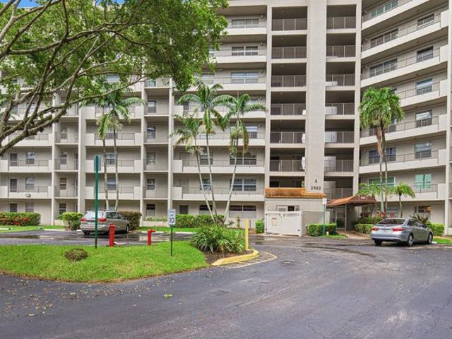 3940 Inverrary Blvd Unit 603A, Lauderhill, FL 33319