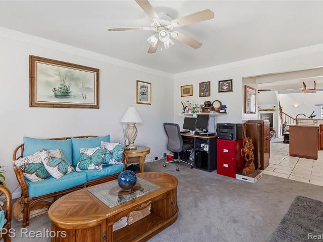 39415 E Archer Drive