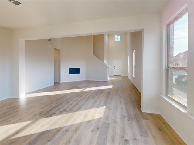 3941 Oak Creek Circle