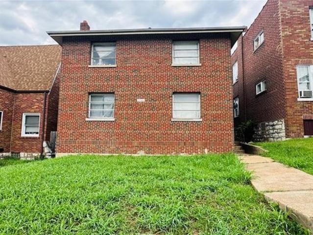 3941 Dunnica Ave, Saint Louis, MO 63116