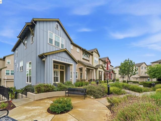 3941 Portola Cmn 6