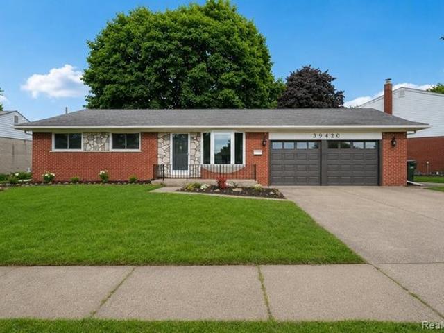 39420 Millington Dr, Sterling Heights, MI 48313