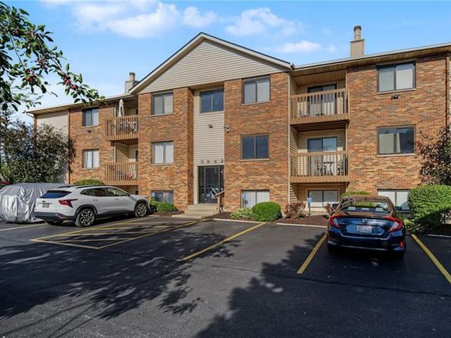 3942 Mack Rd Apt 15, Fairfield Township, OH 45014
