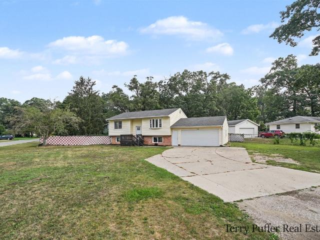 3942 Hall Road