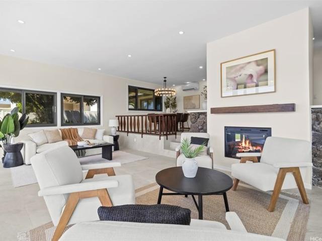 3942 Kaualio Pl, Honolulu, HI 96816