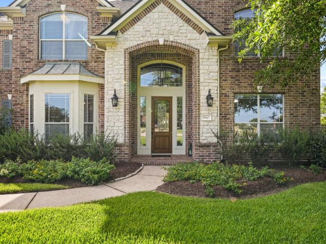 3942 Lake Star Drive