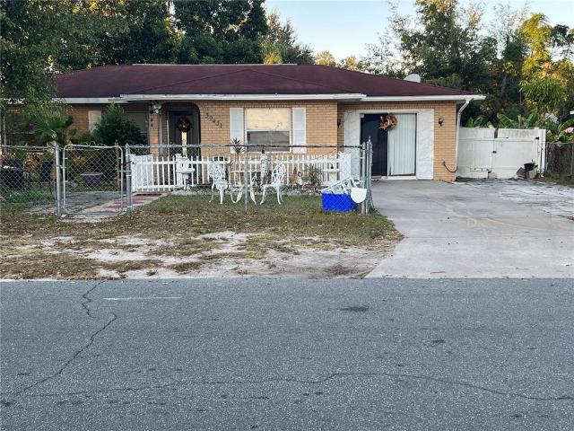 39431 Lincoln Ave, Zephyrhills, FL 33542 | MLS #TB8448 | Compass
