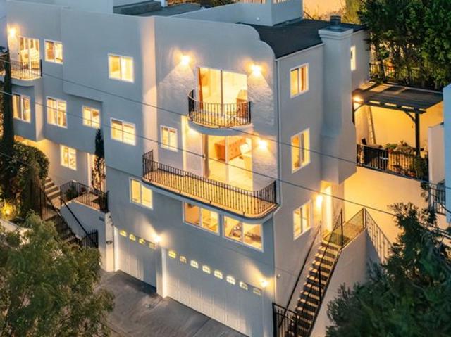 3943 Avenida Del Sol, Studio City, CA 91604