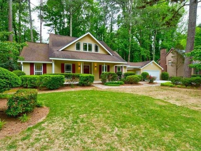 3943 Pleasant Shade Dr, Atlanta, GA 30340