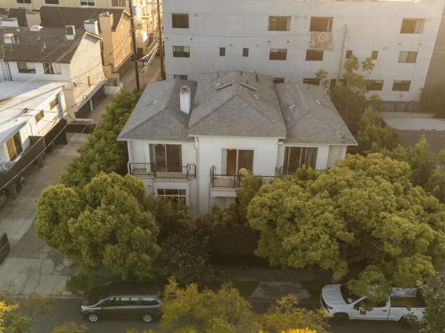 3943 Wade St, Los Angeles, CA 90066 | MLS #26659 | Compass