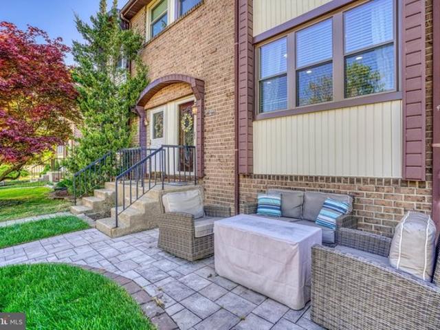 3943 Wrexham Ct, Bensalem, PA 19020