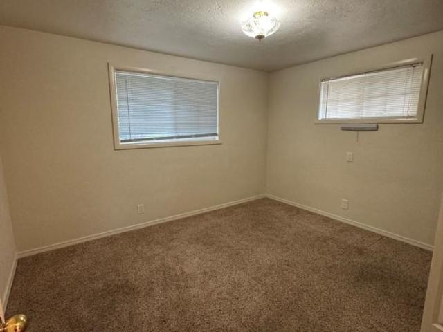 394 396 Rosewood Ave 2 Bedroom Apartment for Rent at 394 Rosewood Ave, Eugene, OR 97404 River Road