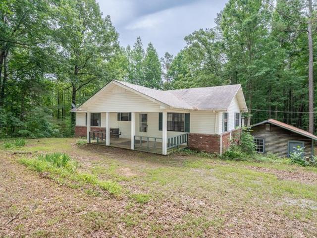 394 County Road 711, Corinth, MS 38834