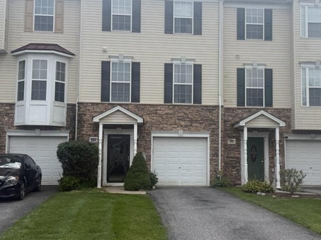 394 Bruaw Dr, York, PA 17406