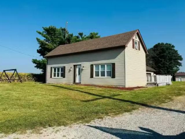394 E CR 300 S, PRINCETON, IN 47670 Single Family Residence Fo.