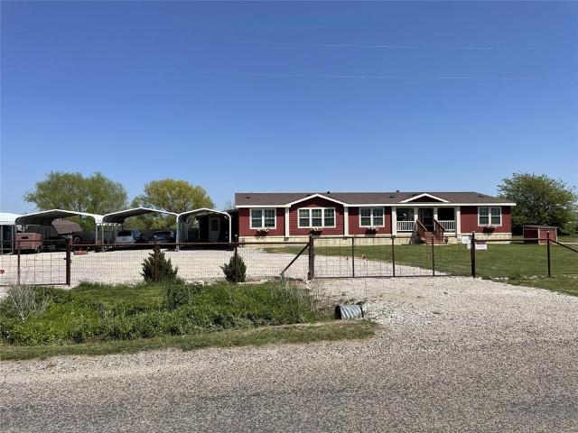 394 Emerald Glenn Ln, Pilot Point, TX 76258 | MLS #21222