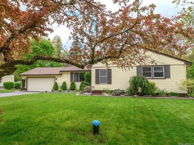 394 Hill St, Hamden, CT 06514