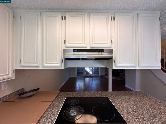 394 Ilo Ln 601