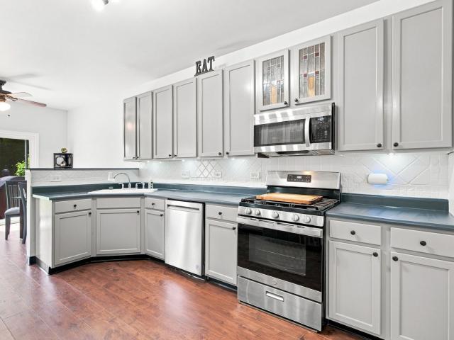 394 Jamestown Court