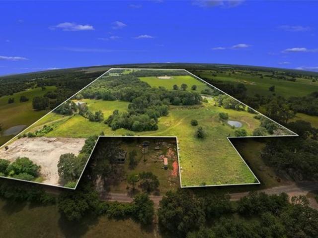 394 L County Road 832, Donie, TX 75838
