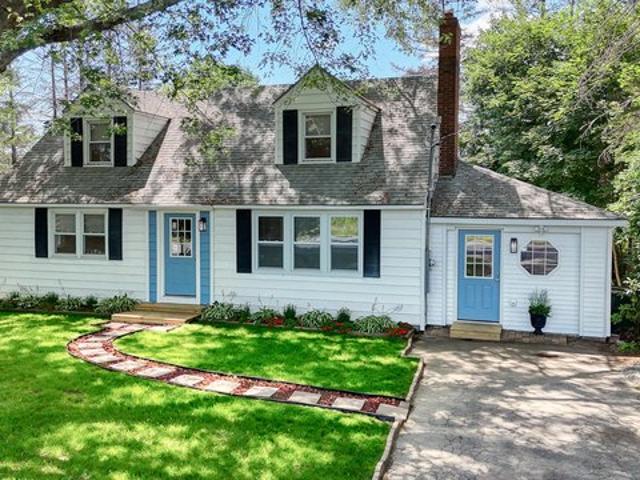 394 Lakewood Rd, Madison, ME 04950