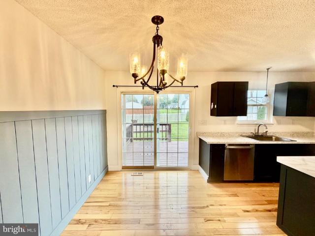 394 Mimosa Drive