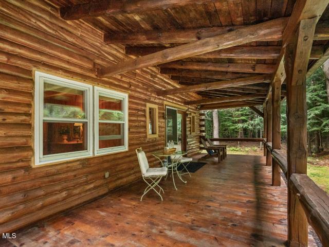 394 Snow Road