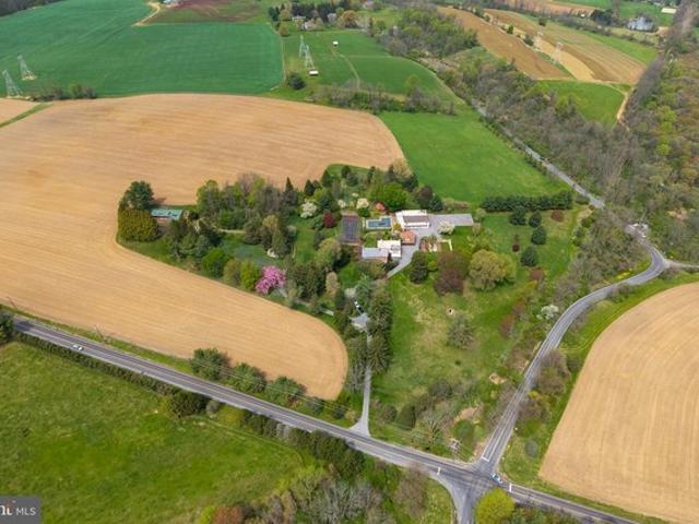 394 Street Rd, West Grove, PA 19390