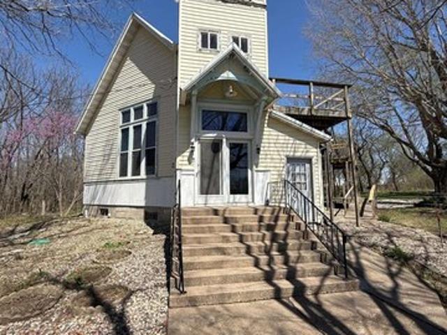 394 Prost St, Richland, IA 52585