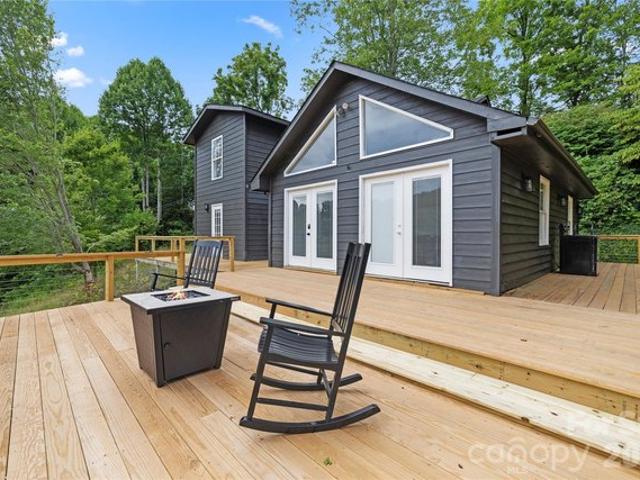 3954 NC 80 Hwy, Bakersville, NC 28705