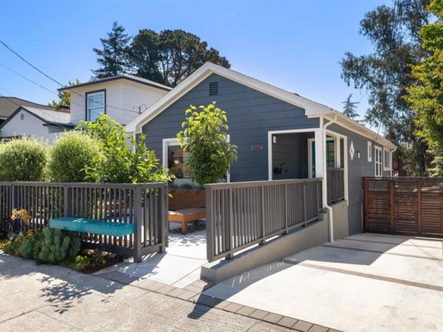 3954 Forest Hill Ave, Oakland, CA 94602