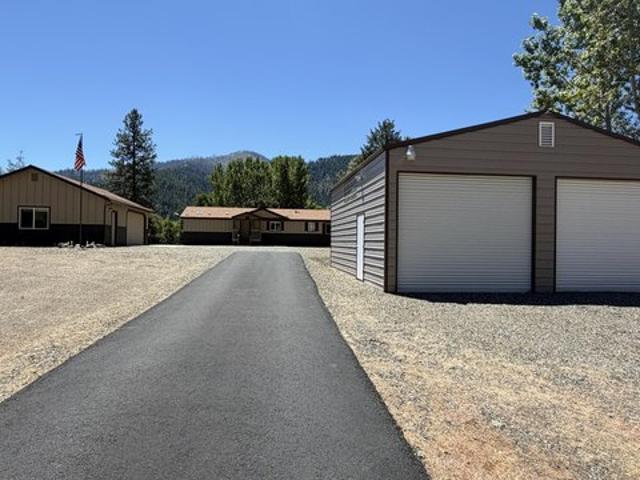 39552 Ca # 299, Junction City, CA 96048