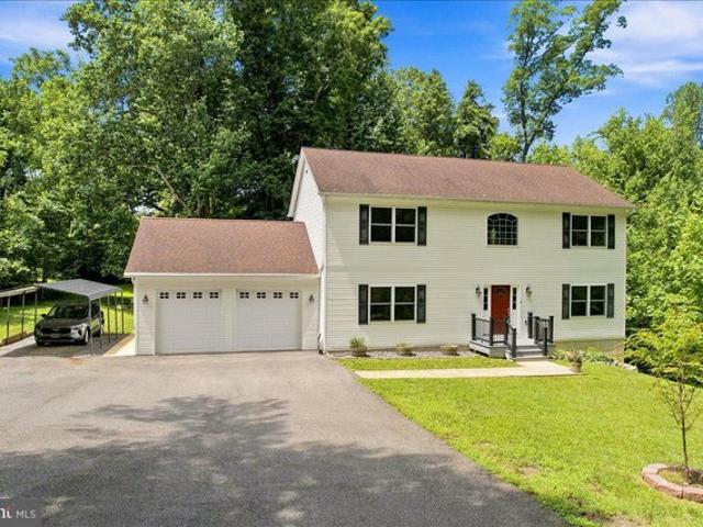 3955 Breezy Point Rd, Chesapeake Beach, MD 20732