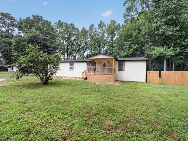 3955 Pecan St, Loganville, GA 30052