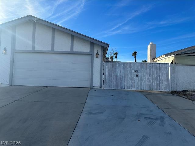 3955 Redwood St, Las Vegas, NV 89103 | MLS #2768 | Compass