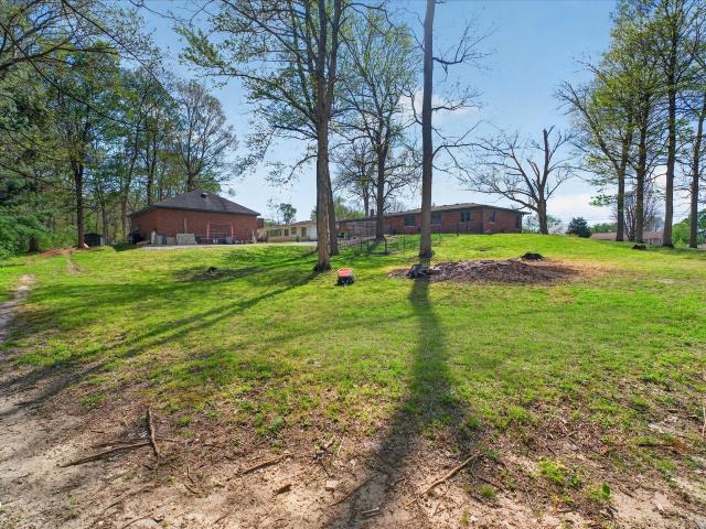 3955 S Smokey Row Road