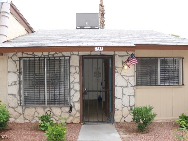 3955 Visby Ln, Las Vegas, NV 89119 | MLS #2738