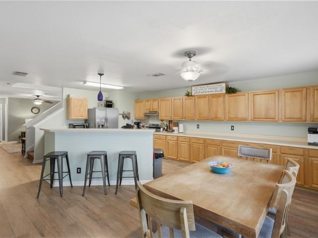 3956 Cherokee Boulevard