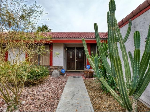 3956 Clear View Dr, Las Vegas, NV 89121 | MLS #2772