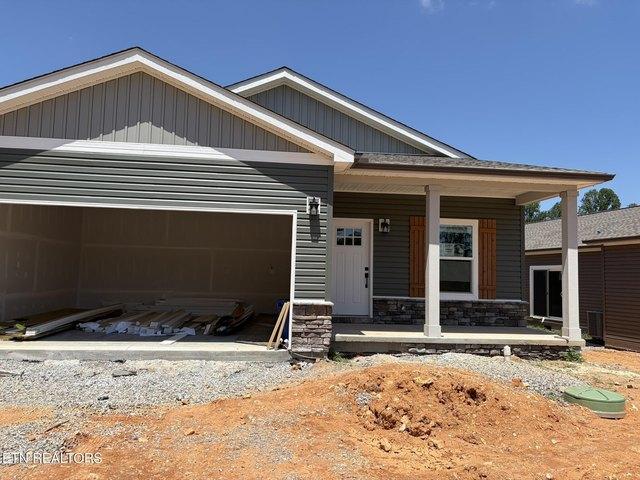 3957 Crimson Clover Ln, Knoxville, TN 37924
