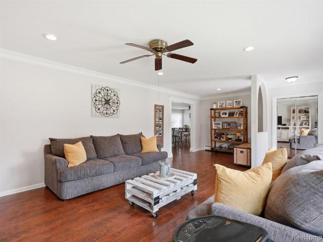 39582 Burton Drive