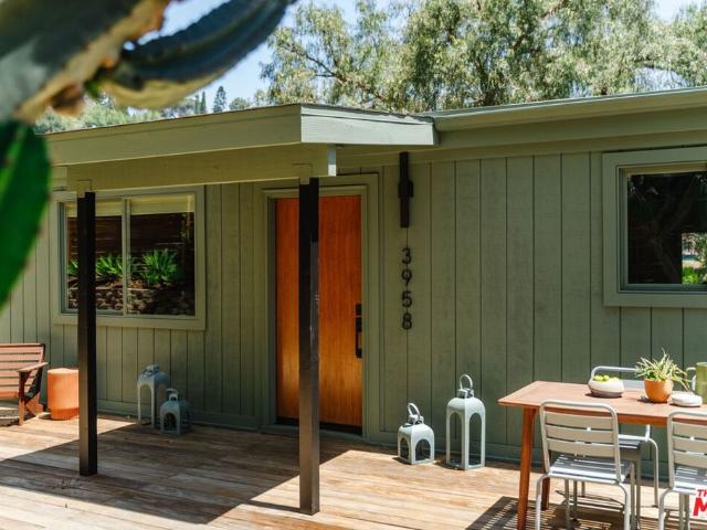 3958 Glenalbyn Drive